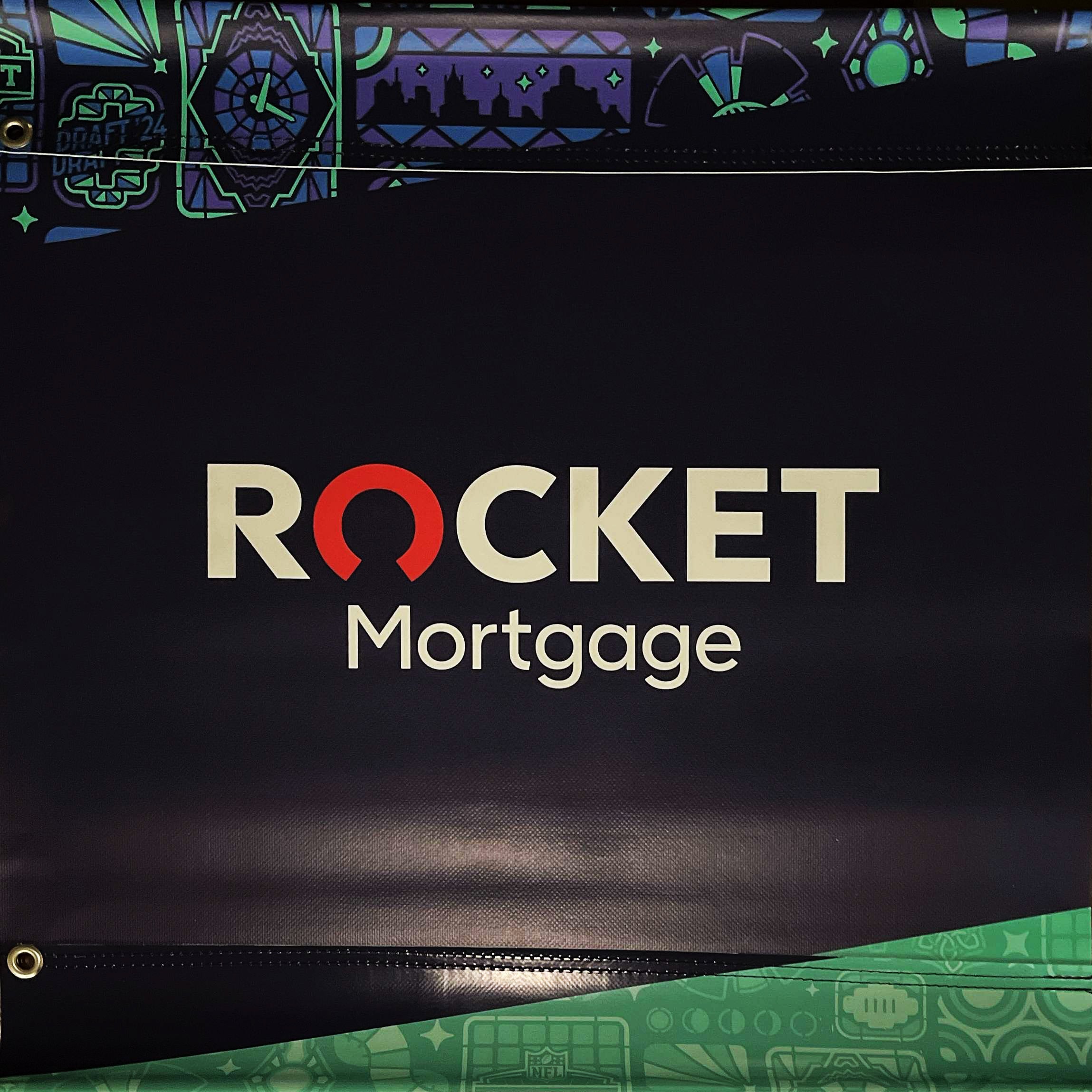 [Mini Banner] Rocket Mortgage x Snickers – Detroit Sports Commission